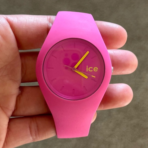 Ice | Accessories | Ice Watch Olaneon Pinkunisex Icenpkus5 Nwt Comes ...